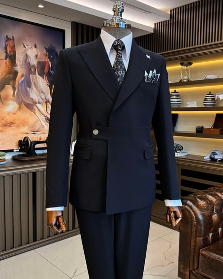 ITALIAN FIT MEN'S BLACK STRAP BREASTED SUIT BY ITALIAN VEGA® [Limited ...